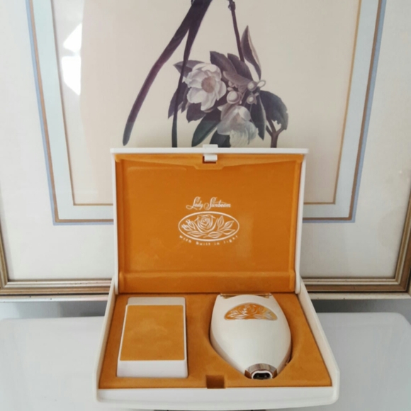 Lady Sunbeam | Bath | Vintage Lady Sunbeam Electric Razor In Original ...